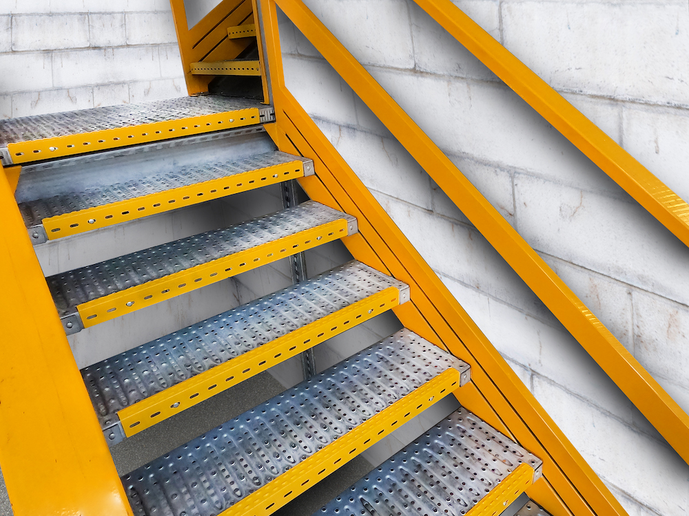 Profilo Fronte Gradino ad alta Visibilità | Abagrigliati